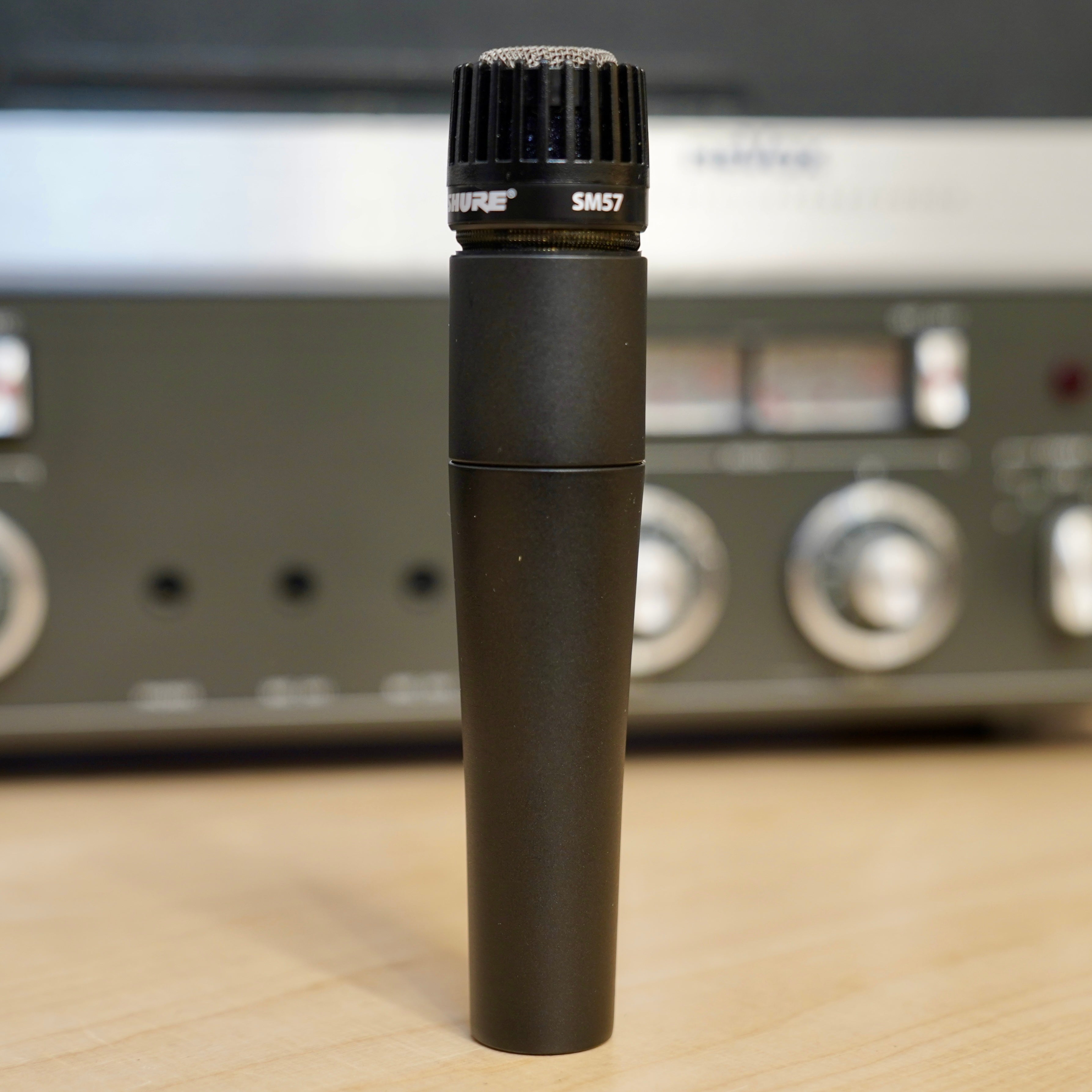 Shure SM57 Dynamic Instrument Microphone – Make Noise Pro Audio
