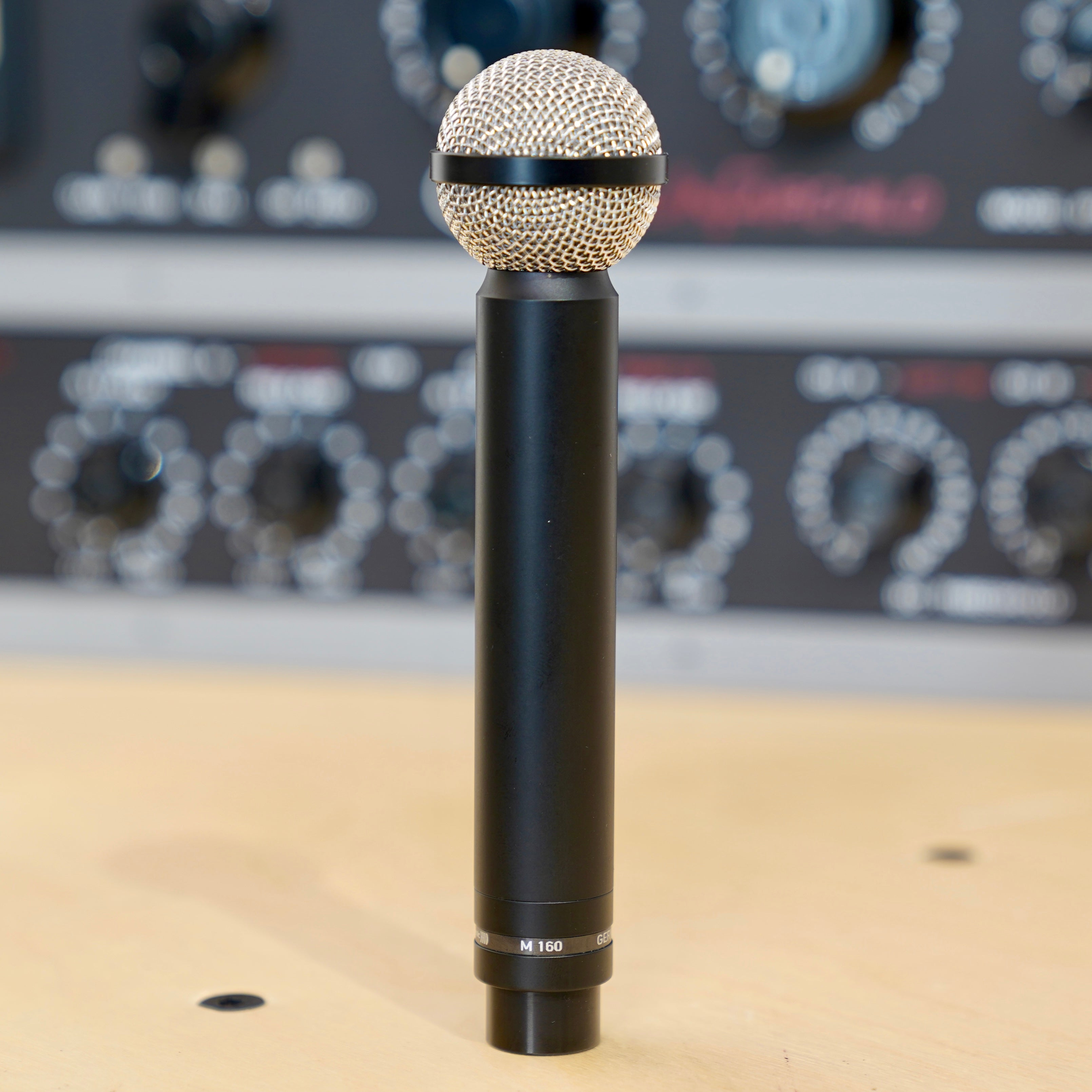 Beyerdynamic M160 Double Ribbon Microphone – Make Noise Pro Audio