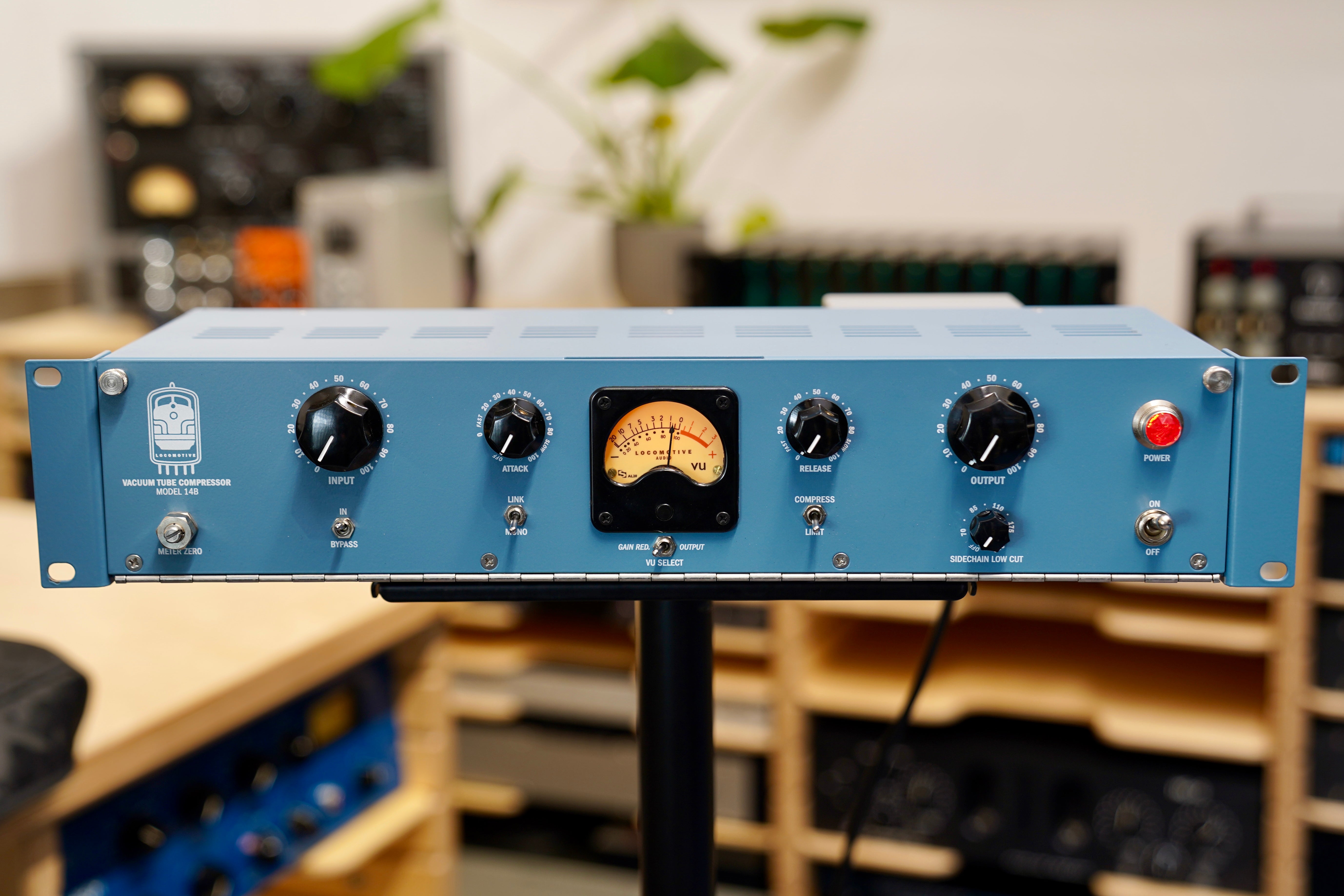 Locomotive Audio Model 14B – Make Noise Pro Audio