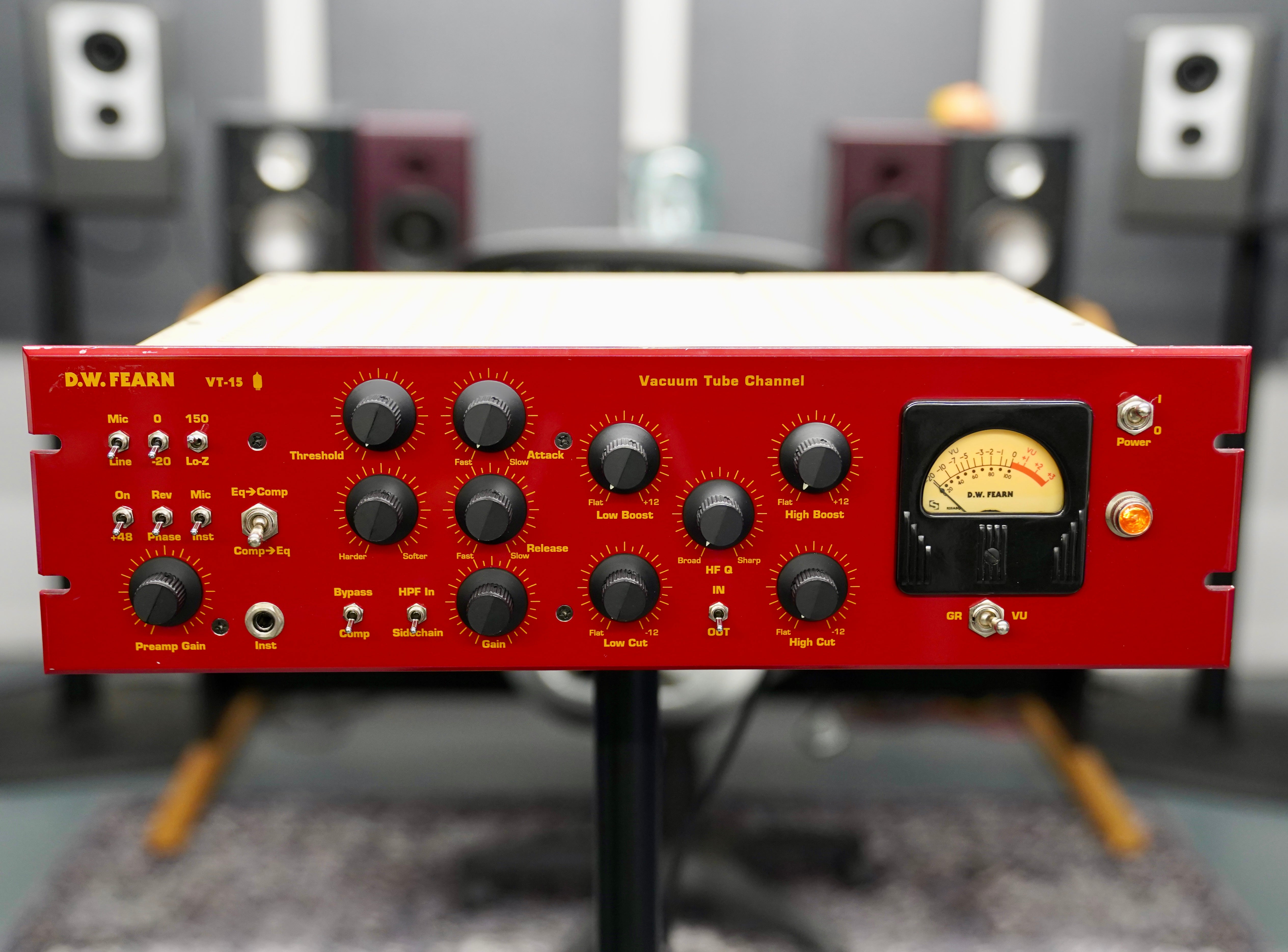 DW Fearn VT-15 Vacuum Tube Recording Channel – Make Noise Pro Audio