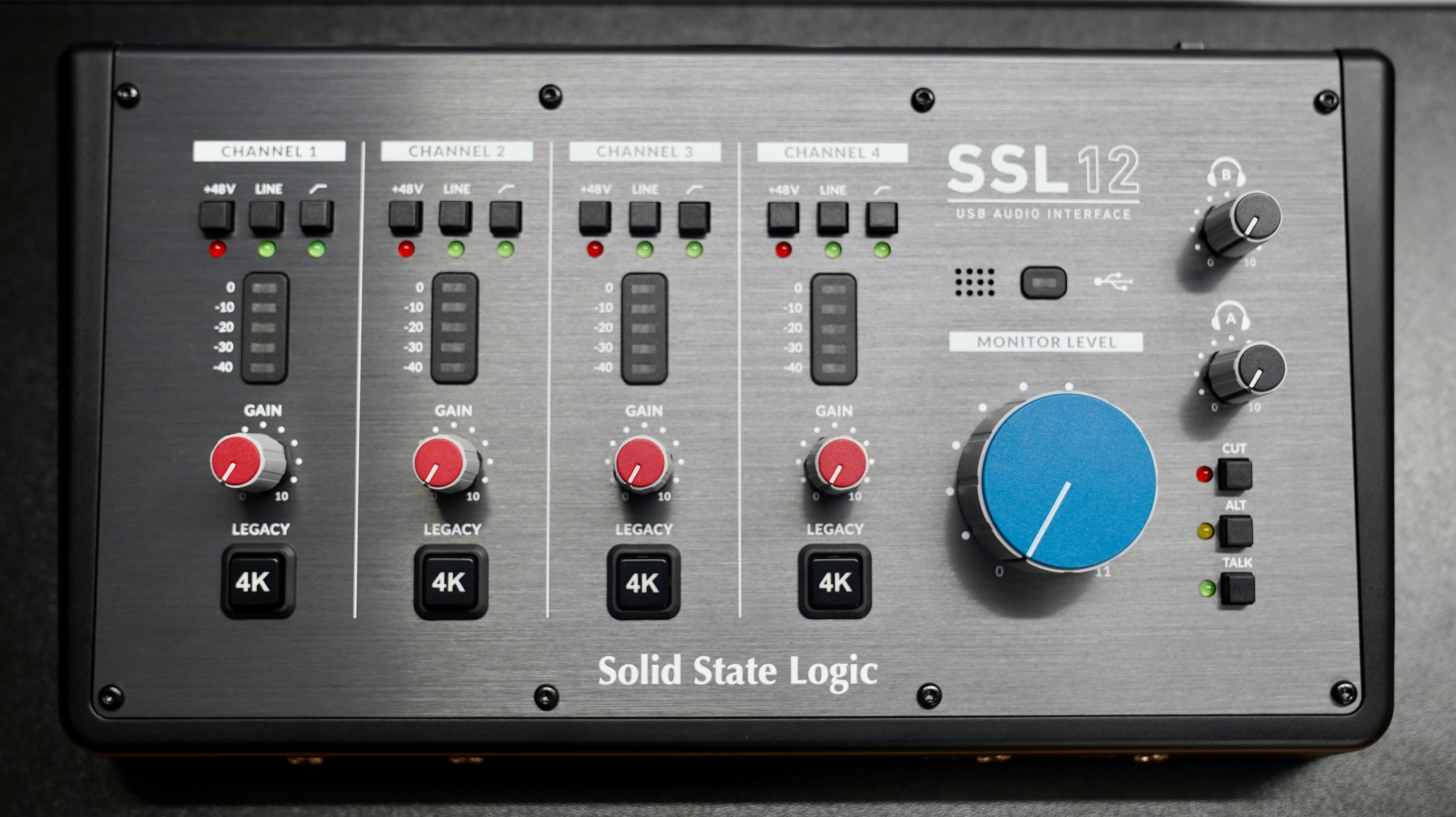 Solid State Logic SSL12 – Make Noise Pro Audio