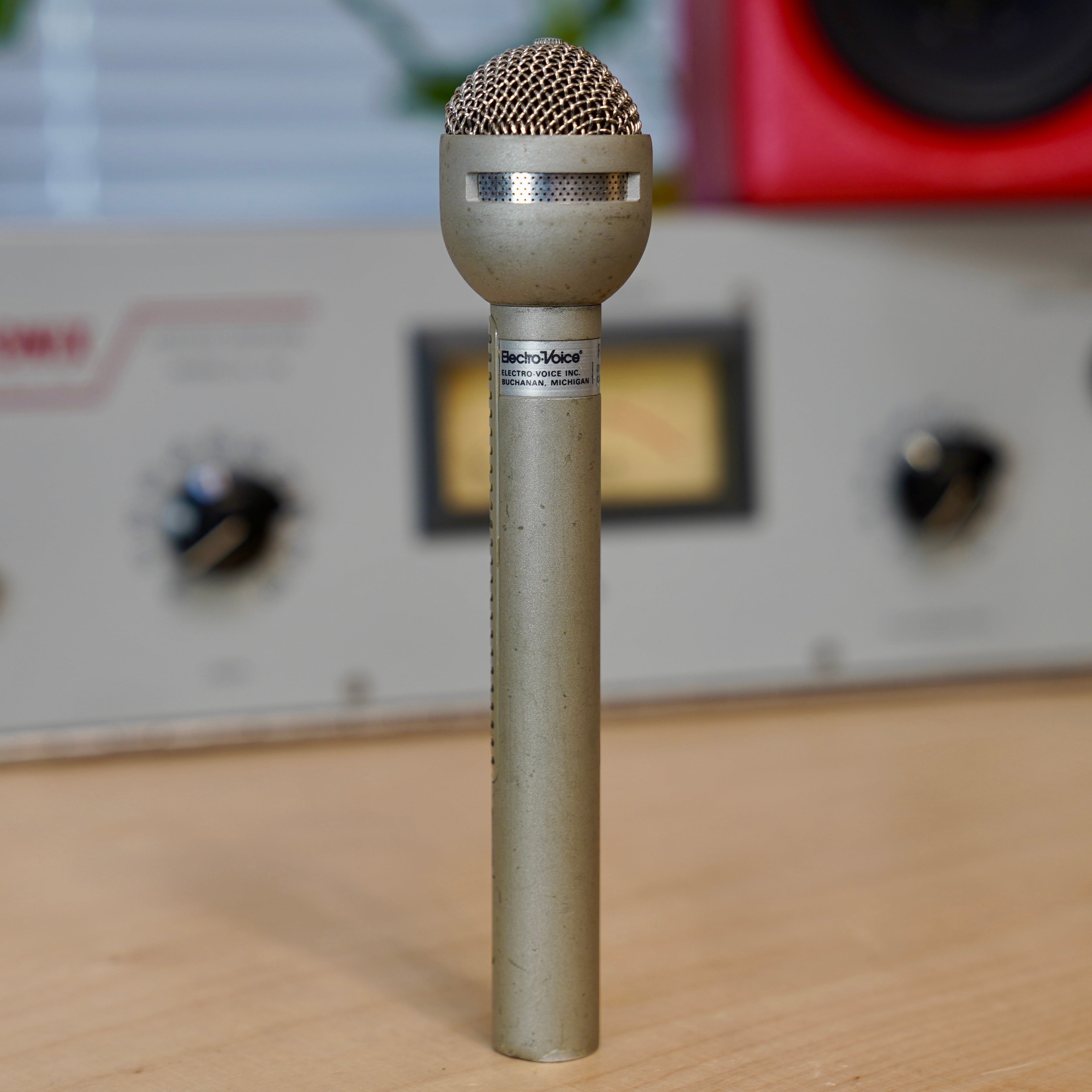 Electro-Voice RE10 Supercardioid Dynamic Cardioid Microphone – Make ...