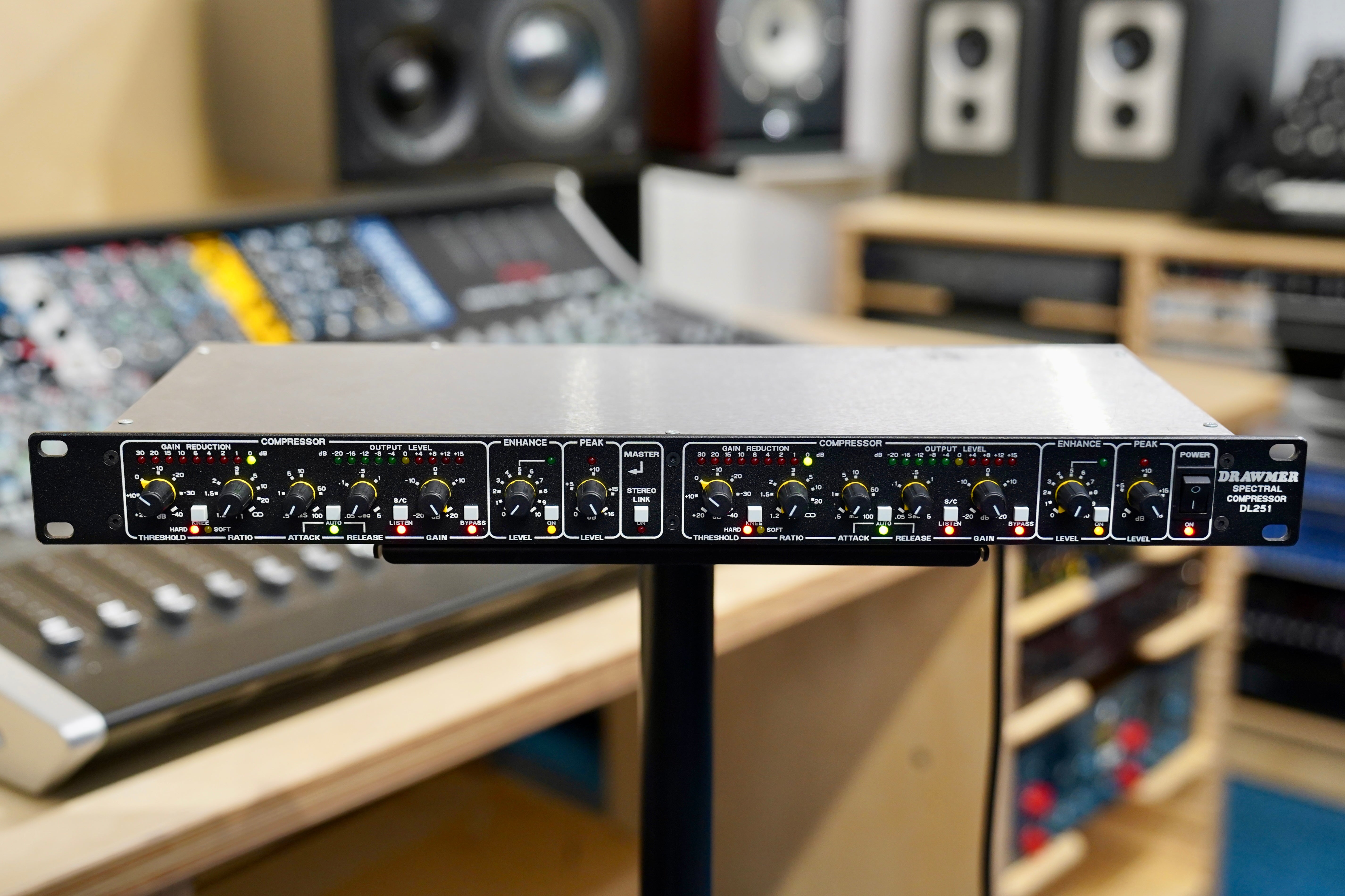 Drawmer DL251 Spectral Compressor – Make Noise Pro Audio
