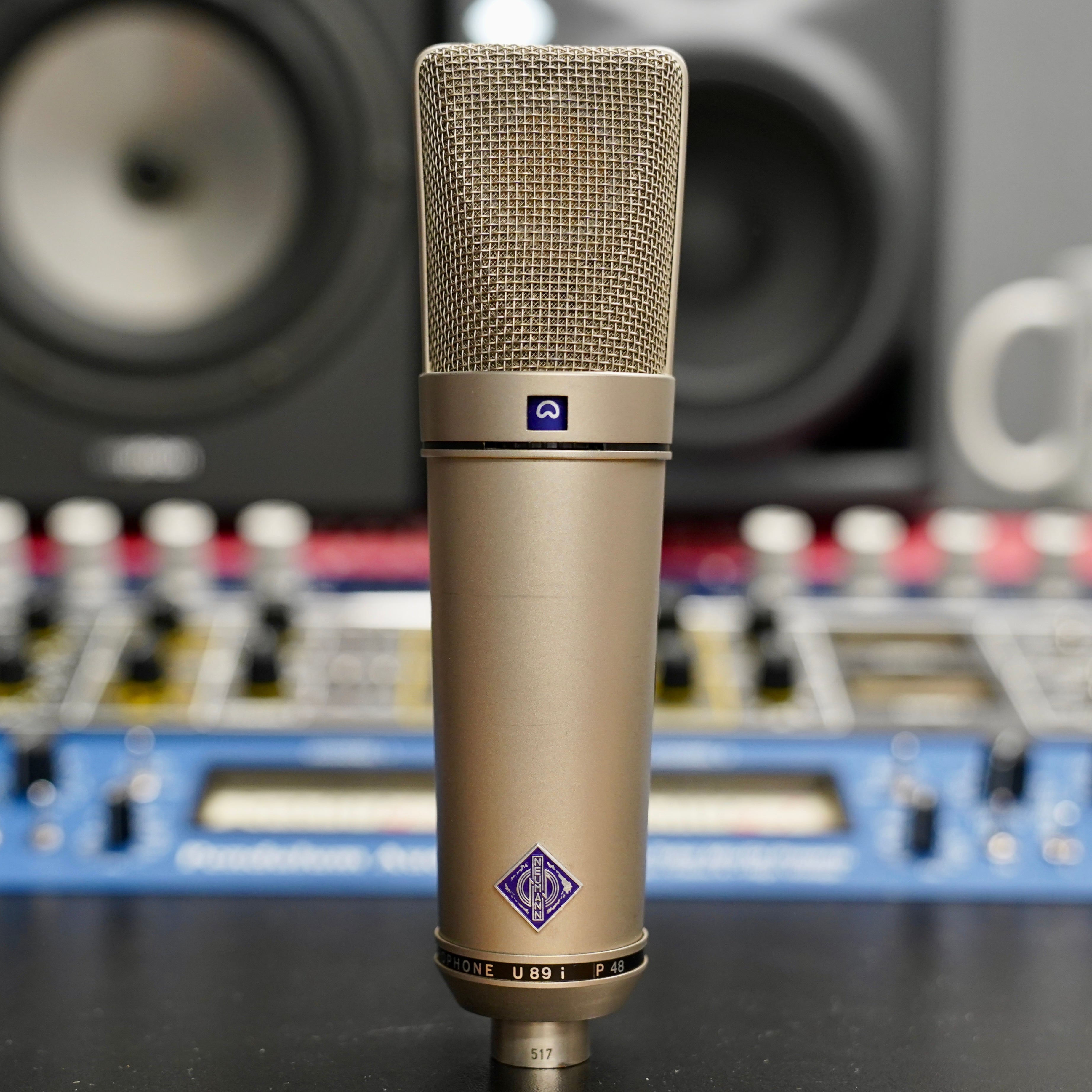 Neumann U 89 i – Make Noise Pro Audio