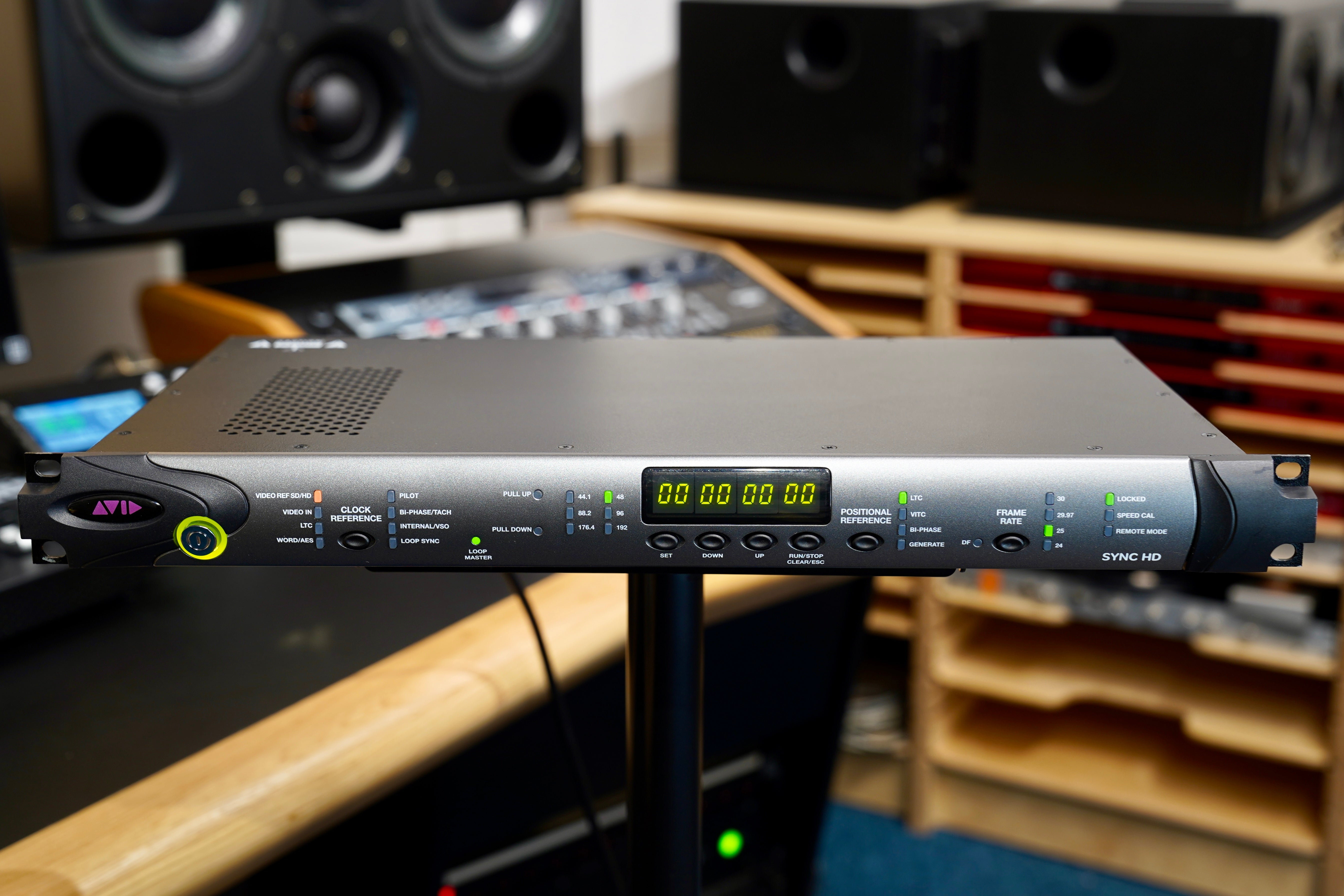 Avid SYNC HD I/O Sync for Pro Tools HD – Make Noise Pro Audio
