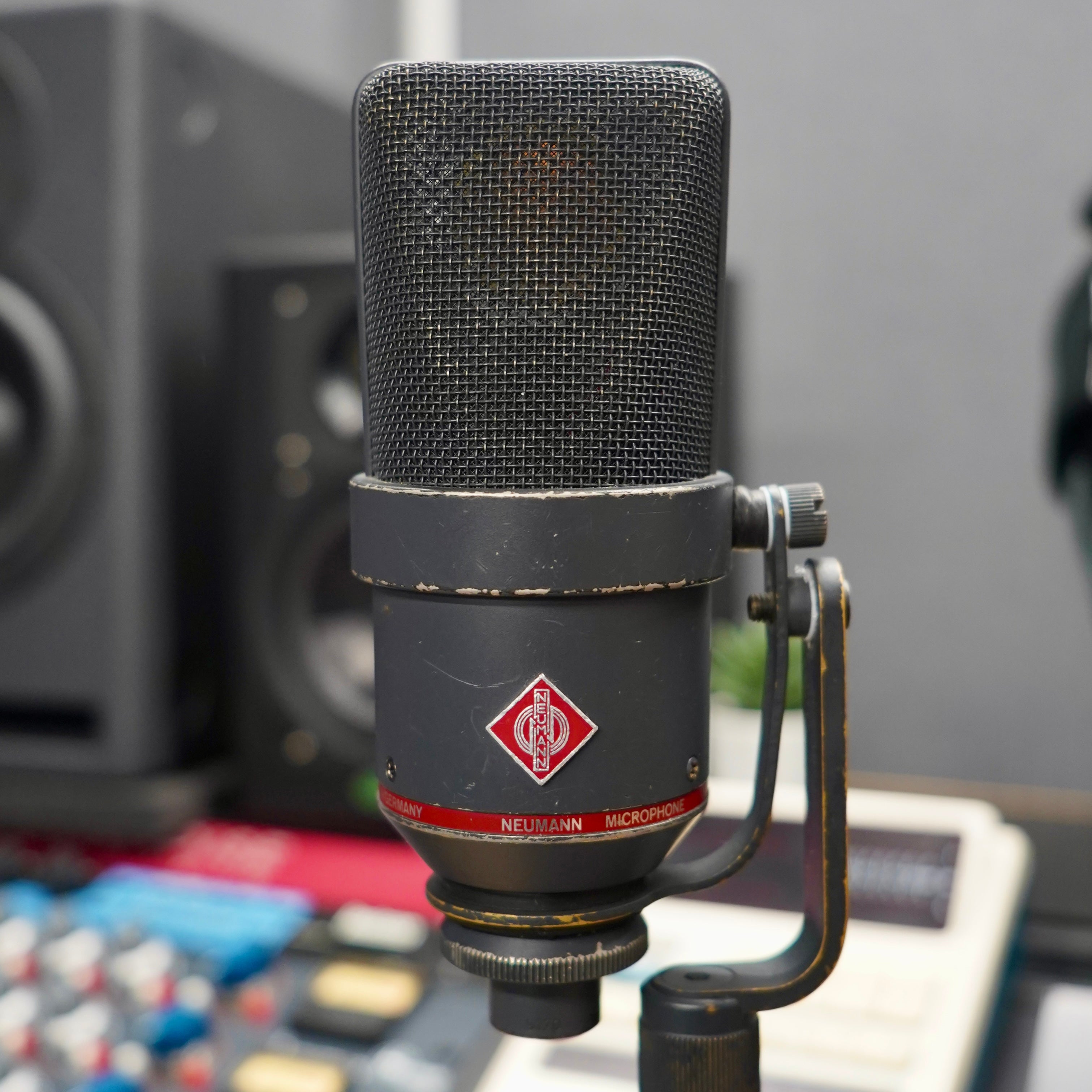 Neumann TLM 170 R – Make Noise Pro Audio